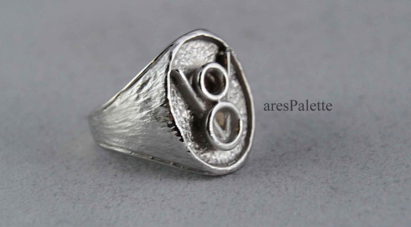 V8 Logo Ring -''White Edition''-Handmade Car Jewellery / 925 Silver