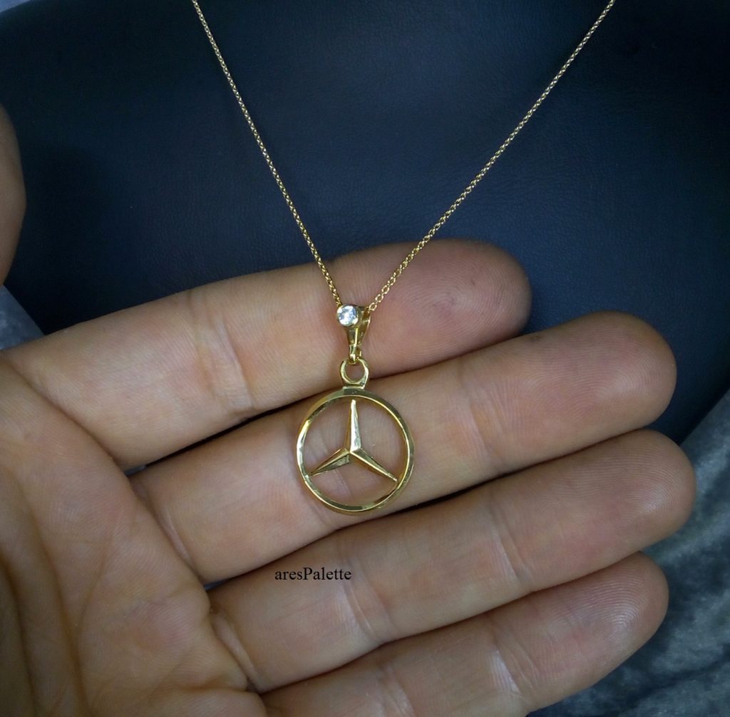 Mercedes Yellow Gold Necklace - Ares Palette